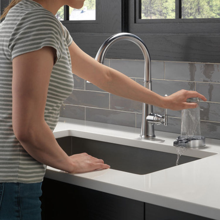 Delta GR250-AR Metal Glass Rinser - Arctic Stainless | PlumbersStock